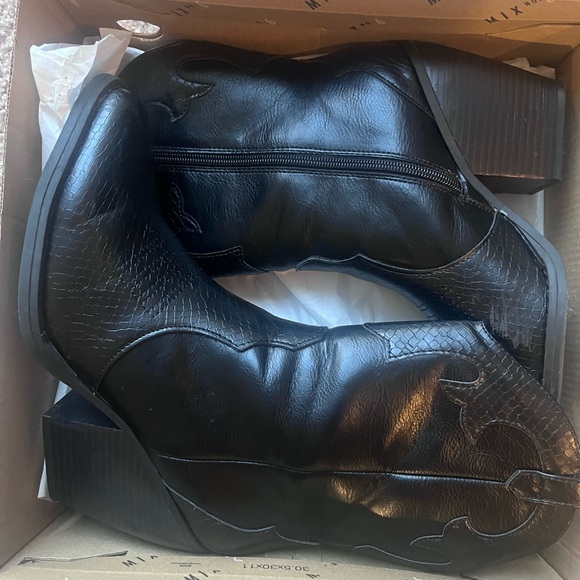 Mix No. 6 | Shoes | Mix No 6 Black Cowboy Boots | Poshmark